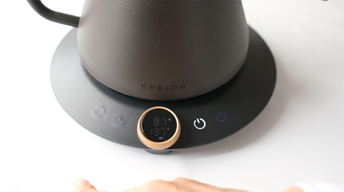 エペイオスドリップケトルをレビュー！軽くて注ぎやすい！ | every coffee