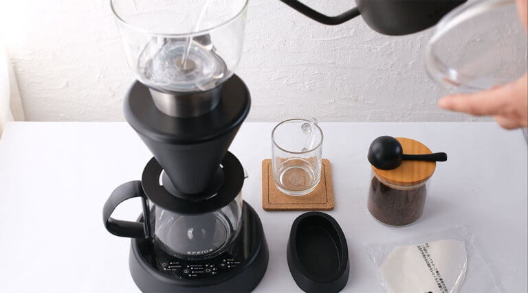 エペイオススマートコーヒーメーカー「Mocca」をレビュー！湯量・湯温調整でマニア納得の味！ | every coffee